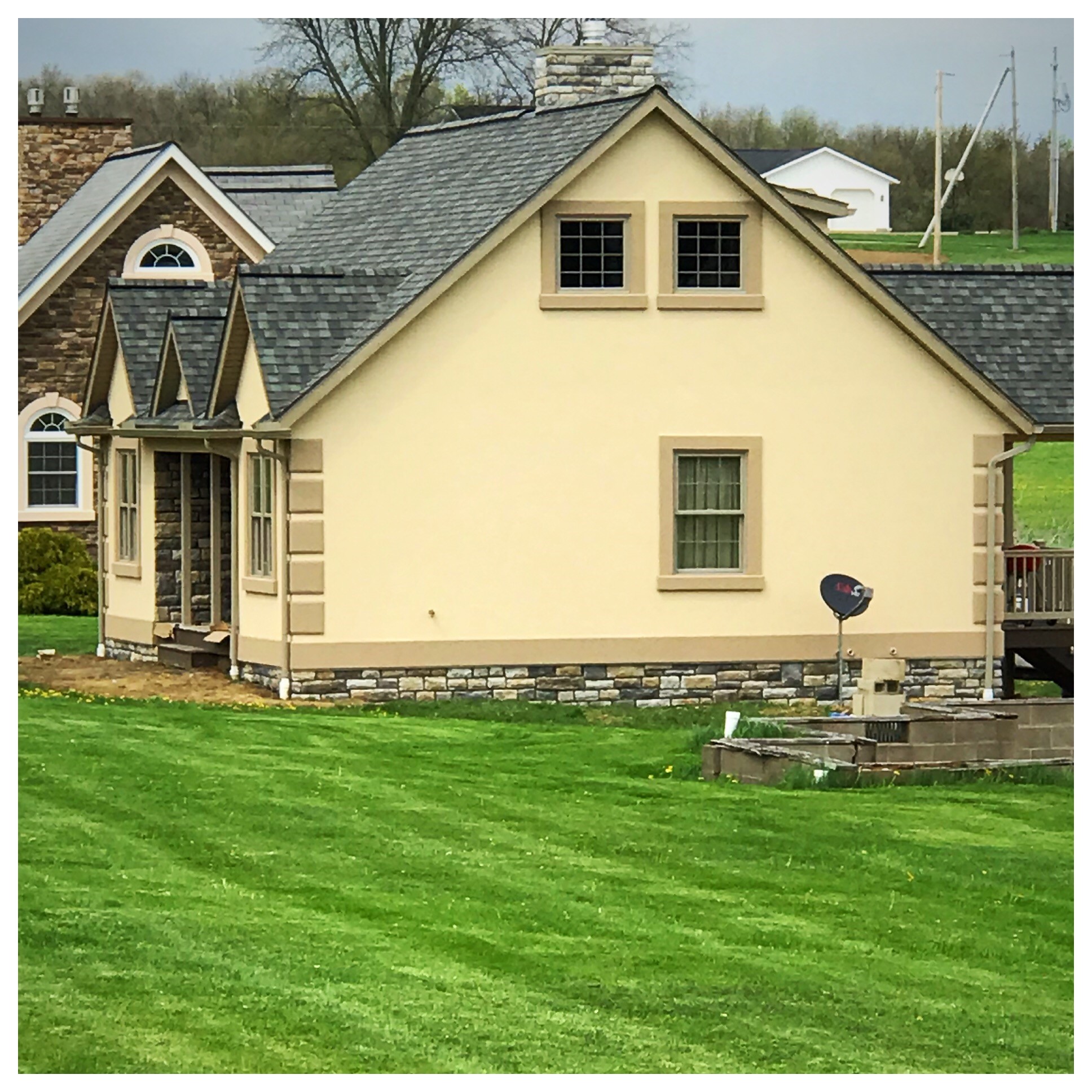 Places - Premier Carriage House Cottages